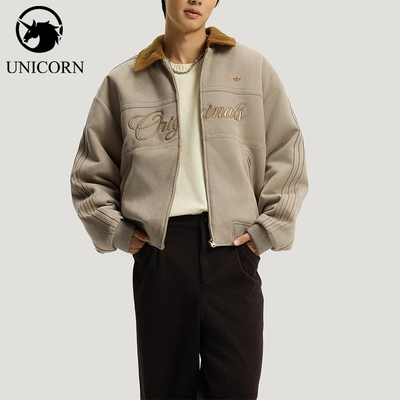 Adidas/阿迪达斯官方正品三叶草男士新年款字母印花棉服KT0674