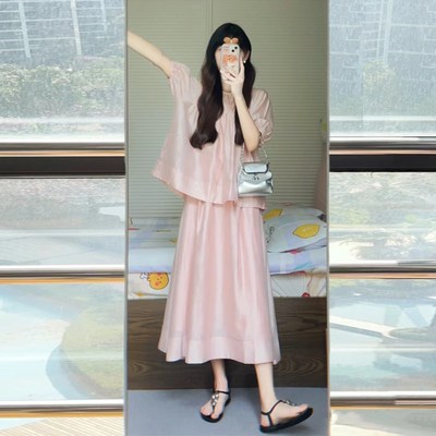 初恋奶甜清纯温柔减龄洋气时尚简约设计感显瘦遮肉粉色两件套女夏