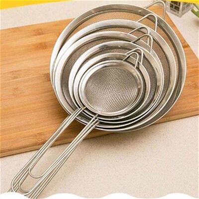 Stainless Steel Fine Mesh Strainer Flour Sifter For Baking0