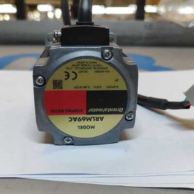 ARLM69AC   电机
