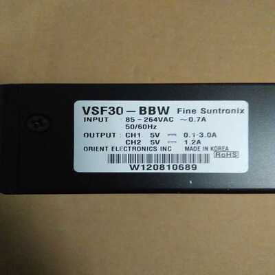 韩国华仁电源（FINE SUNTRONIX) VSF30-BBW 系列 电源1
