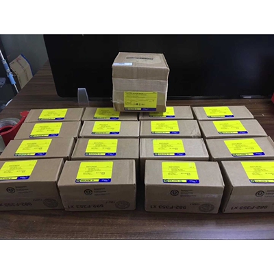 断路器QO2175 QO124M100P Q0330VH QO315GFI QOM80VH QO2305VWN