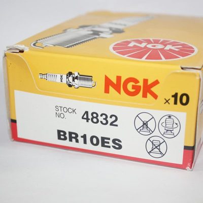 NGK火花塞BR10ES适用于两冲程P2 P3 P4动力伞NSR TZR 250 BR9ES