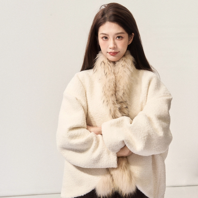 Lora Bella/“觅秋一缕”毛领宽松羊羔毛软糯宽松休闲外套