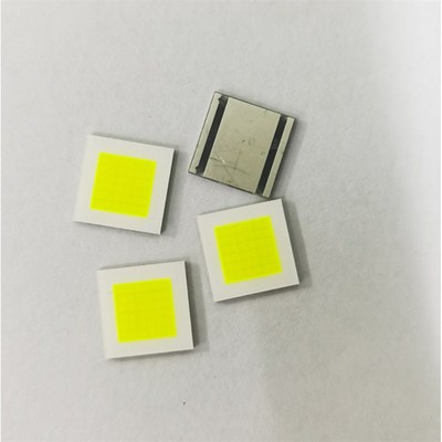 XHP90 平面白胶白光 6V白光36芯 35MIL 芯片陶瓷9090灯珠工厂现货