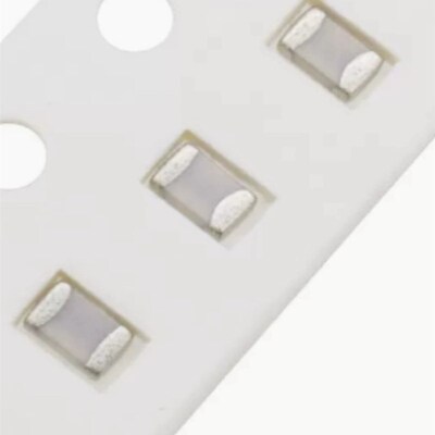 0805贴片电容10PF/15P/18P/20P/22P/30P/33P/36P/47P/50P/56P 50V