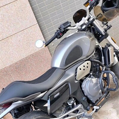 适用赛科龙RE560复古座垫 宗申SR600单人坐垫 驼峰款座包座椅鞍座