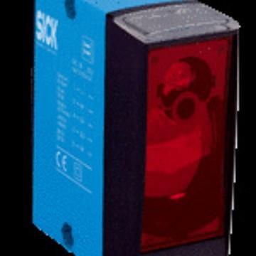 DS60-P41311 DS60-P41211 P11121 P21211 P21111激光测距传感器
