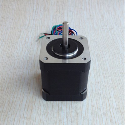 42步进电机 NEMA17 1.848MM长 力矩0.49N.m 42BYGH48 3D打印机