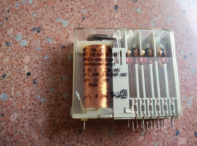 RD 18 420 S 701 正品 RD 18 420 S 701  24V   拆机安全继电器