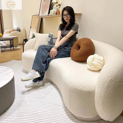 客厅轻奢弧形沙发网红腰果造型宿公寓办户公沙民BSO小户型接待型