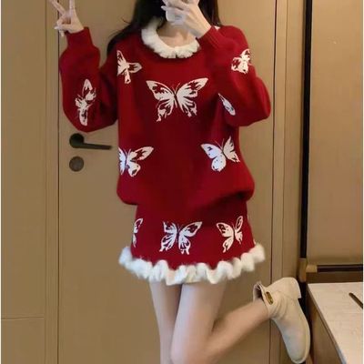 巨好看的独特漂亮冬装一整套蝴蝶毛边拼接毛衣针织衫短裙两件套装