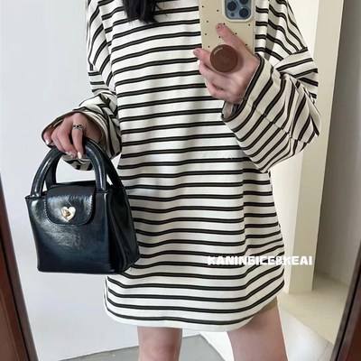 韩版秋季新款圆领休闲条纹宽松长袖T恤女中长款大版型显瘦打底衫T