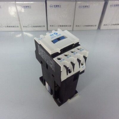 天水二一三直流接触器 GSC1-1210Z CJX4-1210Z DC24V48V110V220V