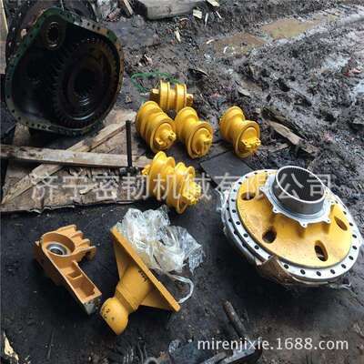 推土机全车配件D60P/D65/D65A-8链轮毂齿轮毂141-27-32115