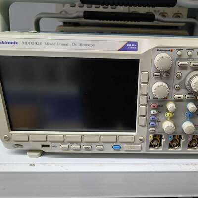 销售泰克混合域示波器MDO3012 MDO3014 MDO3024 MDO3052 MDO3054