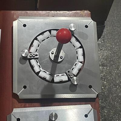 MPO/MTP/MT四角加压研磨机夹具 光纤研磨盘