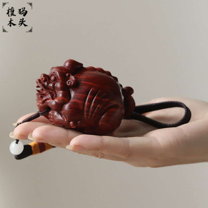 貔貅手把件 小叶紫檀盘玩手玩把件文玩把玩物Q件招财木雕把玩手件
