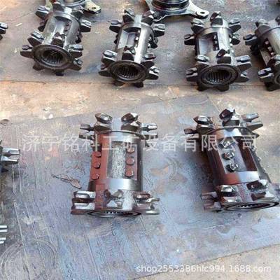 40/0T刮板机半接滚筒钢板焊结HPY构坚固厂家40t刮机半板滚筒