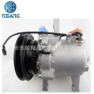 适用 SV06E AC Compressor Kubota Tractor M108S, M5040, M7040