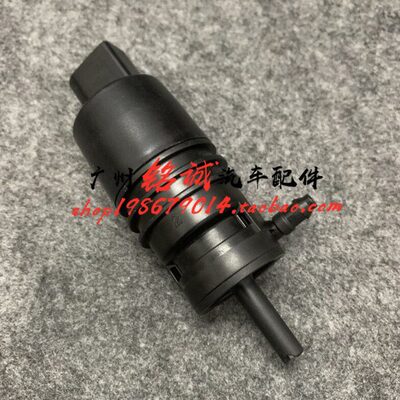 适用于奔驰ML350 GL450 S500 C200 E300 GLK300雨刮喷水马达 电机