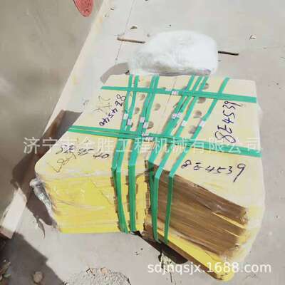 SD32推土机松土器齿尖175-78-31230 保护器195-78-21320