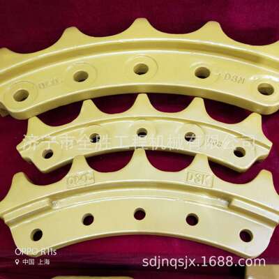 D65E-12推土机齿块14X-27-15111 154-27-12320 履带总成 引导轮