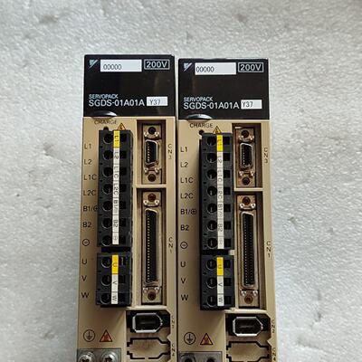 溢价-安川伺服驱动器SGDS01A01AY37100W