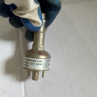 议价Duway Stockroom Corp. Thermocouple Vacuum Gau适用