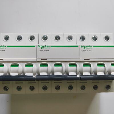 议价施耐德空气开关IC65N 1P2P3P4P C16A C20A C25 C32断路器原装