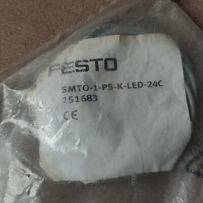 询》SMTO1PSKLED24C251683