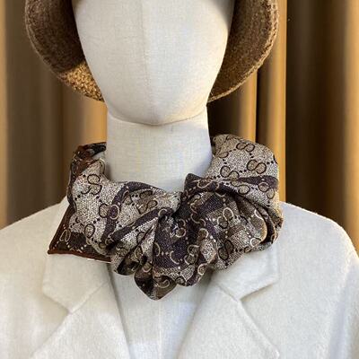 桑蚕丝羊毛【G家老花】60丝毛方巾双面印花手工卷边丝巾K356