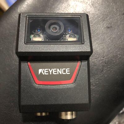 基恩士读码器KEYENCESR752现货一台实物拍摄议价