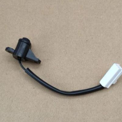 适用于马自达6睿翼后备箱开关行李箱后尾门开关按钮GS1D-56-8DXB