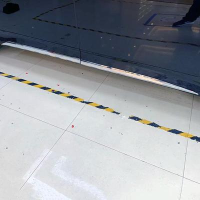 适用身于丰田22款VOXY车身饰条装voy改x22款VOXY90系门边条车防撞