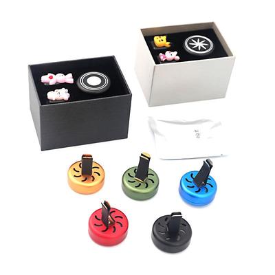 工厂新款彩色款车载出风口香熏夹金属铝合金夹子PE香片装饰品