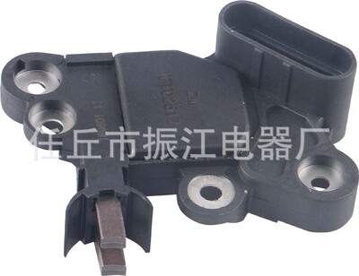 JFZ270-3001申湖发电机28V70A调节器1246090017豪沃A7正迈