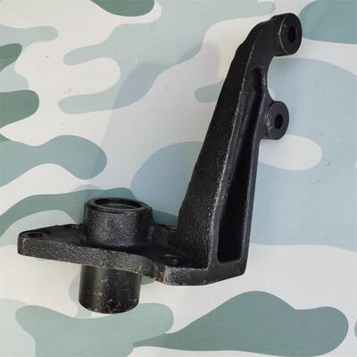 EQ2102前制动气室支架/EQ2102N前刹车分泵支架35E-01029