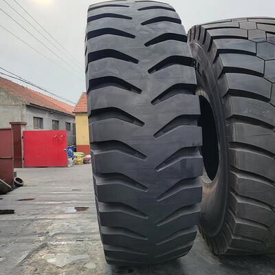 供应4000R57 3300R51 2700R49 大型自卸宽体车全钢工程机械轮胎