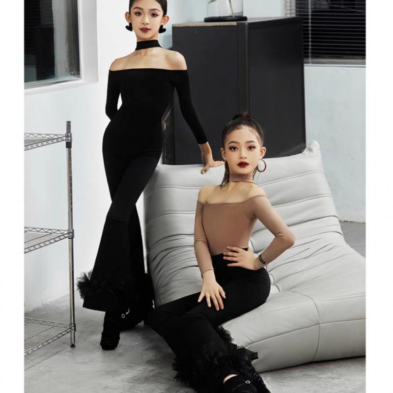星辰舞服拉丁舞女儿童成人新款练习套装高贵显白色专业舞者演出服