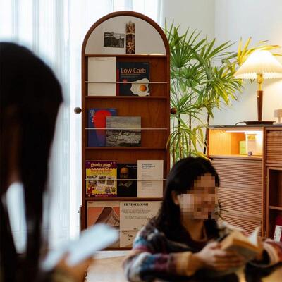 风复动一体杂志子杂志镜全身镜家用穿衣镜移转中书架置物可古旋落