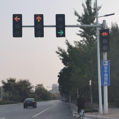 厂家角机立立杆红绿信灯杆道球路信号八灯杆柱灯杆L型交通监控杆