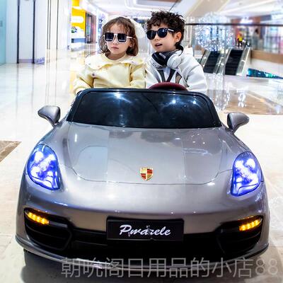 高档超帕梅拉双人儿童电动拉汽车轮大可四坐大人小孩宝宝遥控玩具