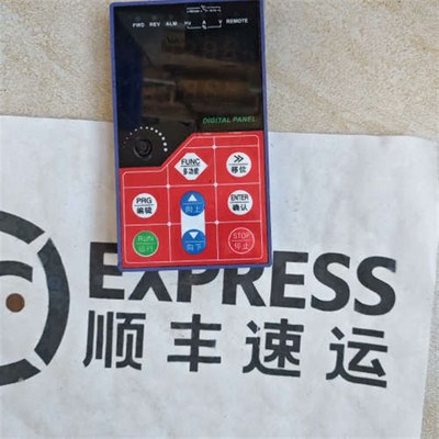 日虹变频器大面板,成色如图,拆机包好议价