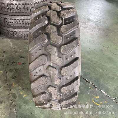 乌尼莫克真空轮胎335/80R20 405/70R20 405/70R24