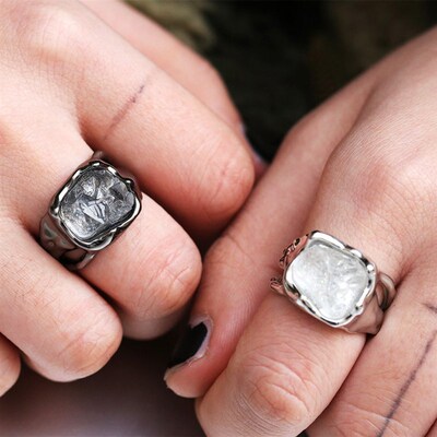 Fashion Ladies Irregular White Crystal Charm Ring Temperamen