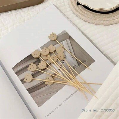 100Pcs Cute Bear Disposable Bamboo Buffet Food Picks