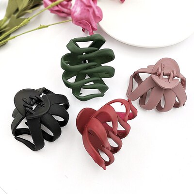 New Solid Color Hair Claw Geometric Hollowing Simple Matte C