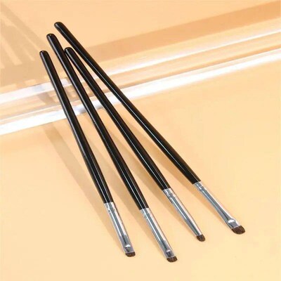 4Pcs Eye Smudge Brush, Fine Soft Makeup Tool, Eyeshadow Brus