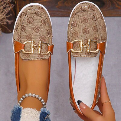 2024 New Autumn Women rend Retro Deigner Flat Shoe Women Fah